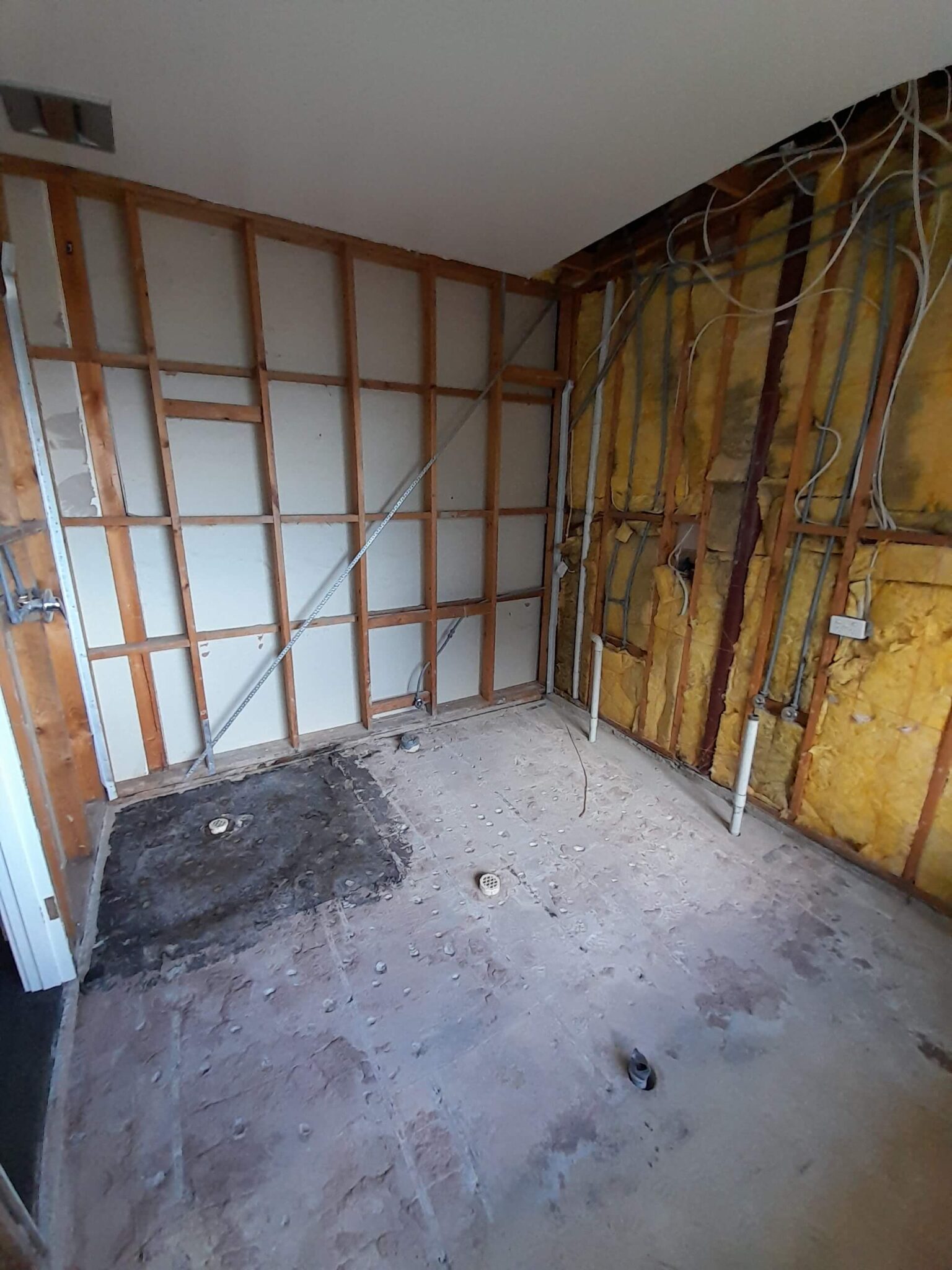 Bathroom Strip Out – Floor Out Adelaide